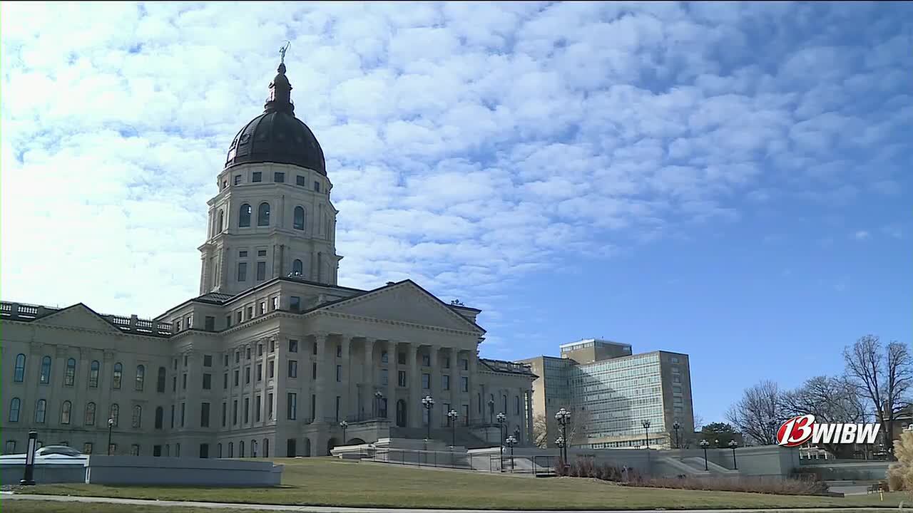Kansas lawmakers pass ‘bathroom bill’