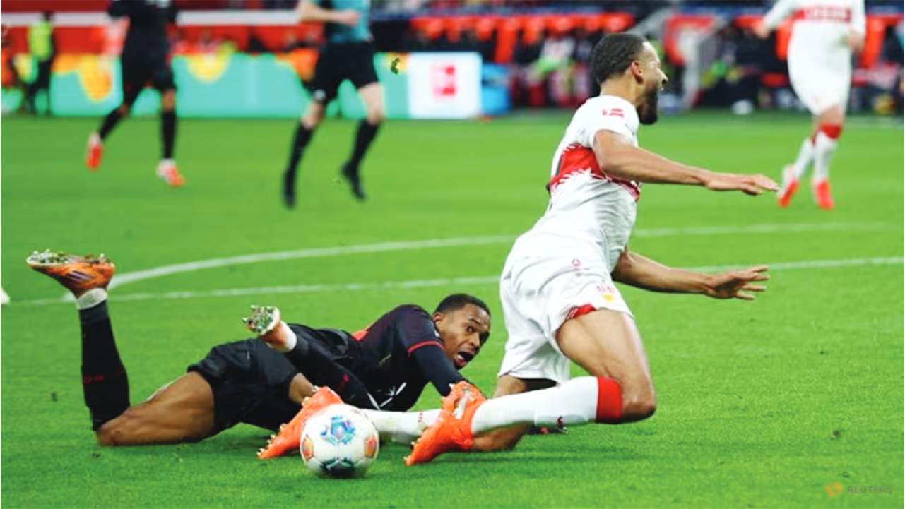 Stuttgart sweeps aside Leverkusen as snow hampers Bundesliga