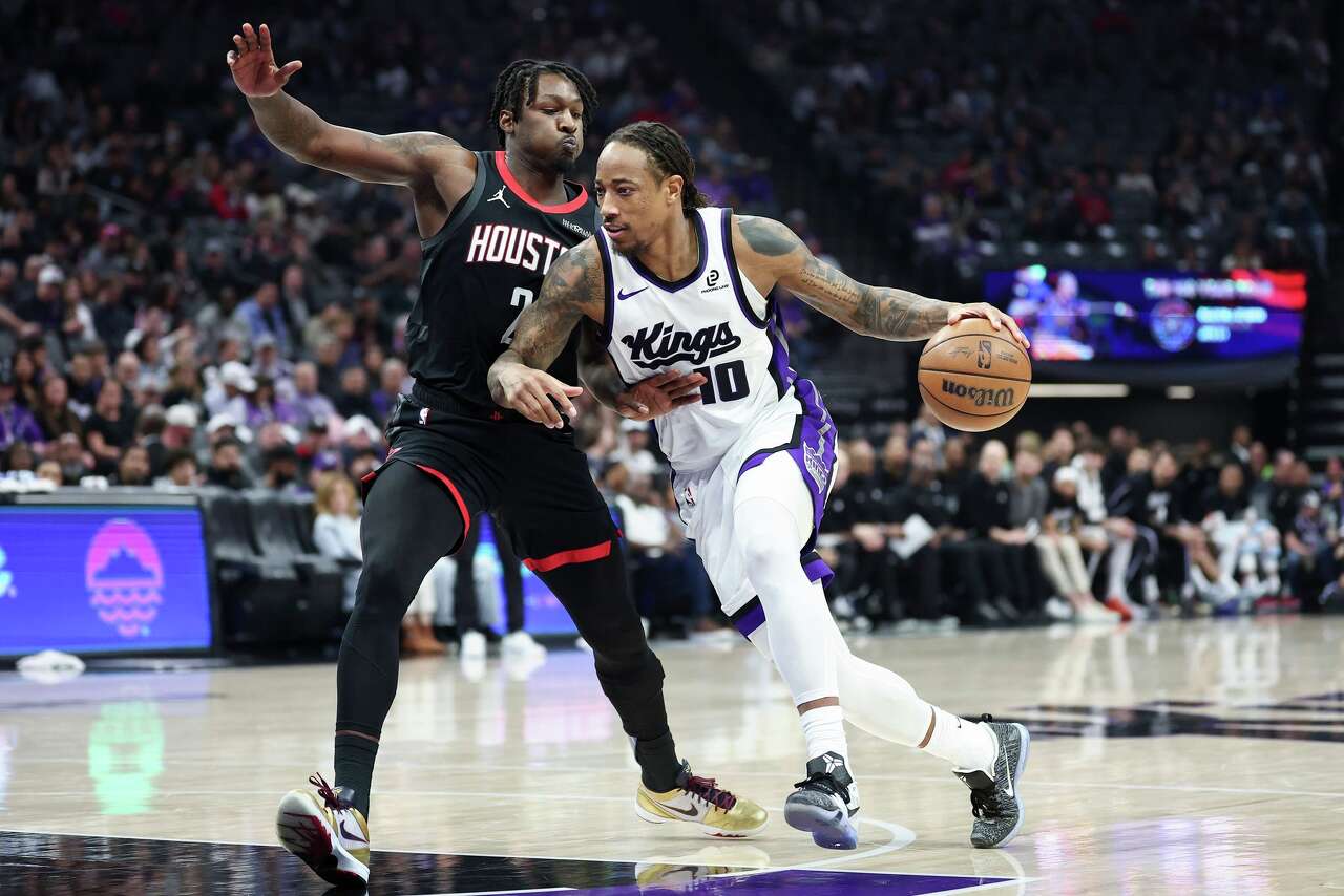Houston Rockets get blitzed in fourth quarter again, fall to Kings for ...