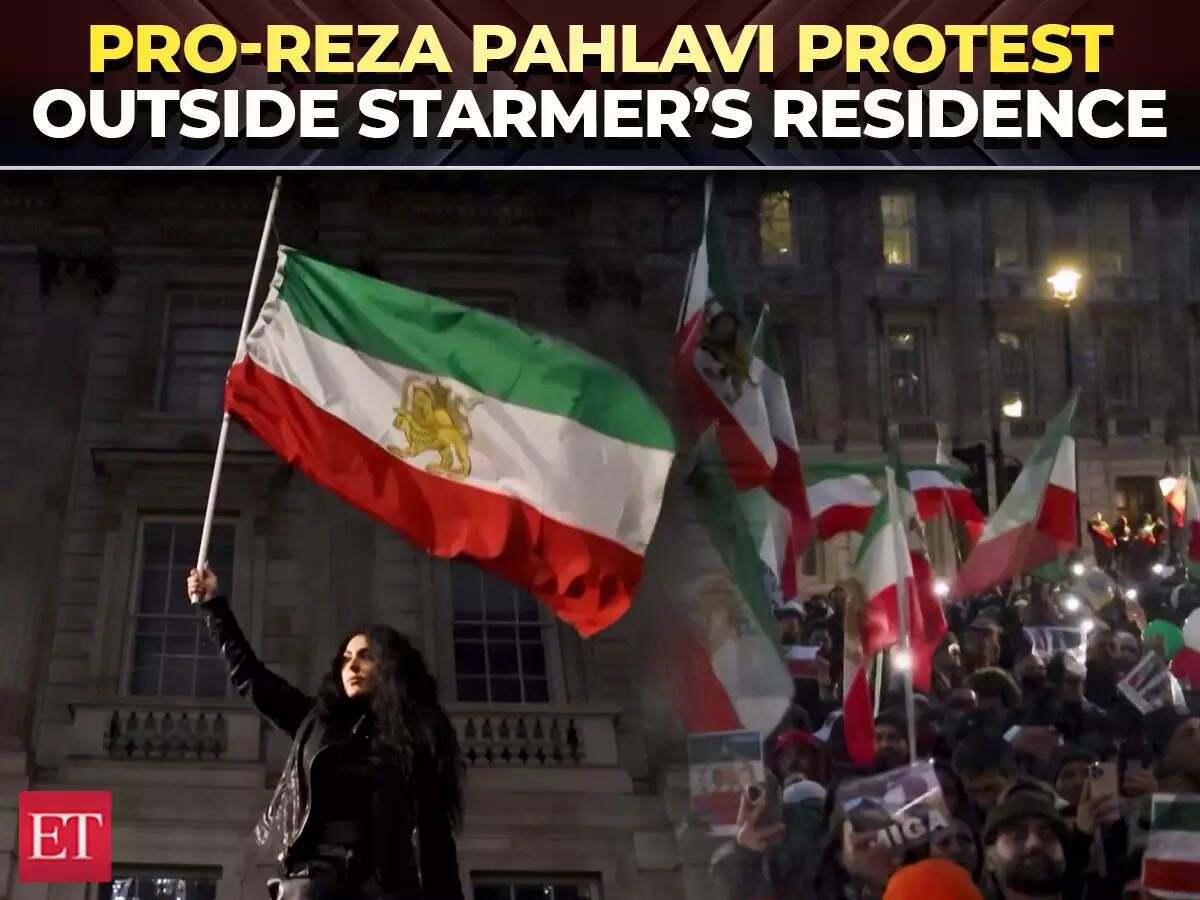 Pro-Reza Pahlavi protest outside British PM Keir Starmer’s residence ...