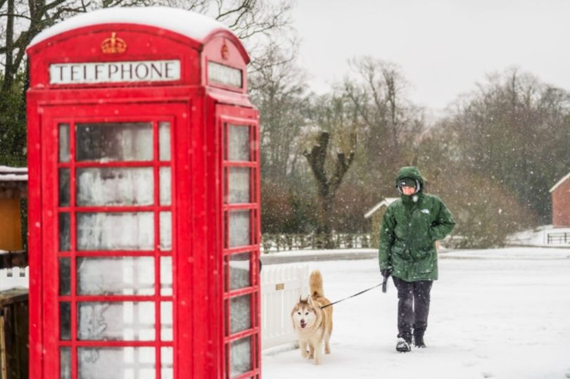 UK faces another snow bomb '15 inches deep' with all four Home Counties hit