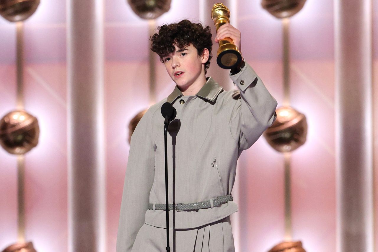 “Adolescence” sweeps 2026 Golden Globes with best limited series win ...