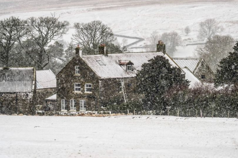 Next UK snow bomb will hit 'every county in England' with exact date ...
