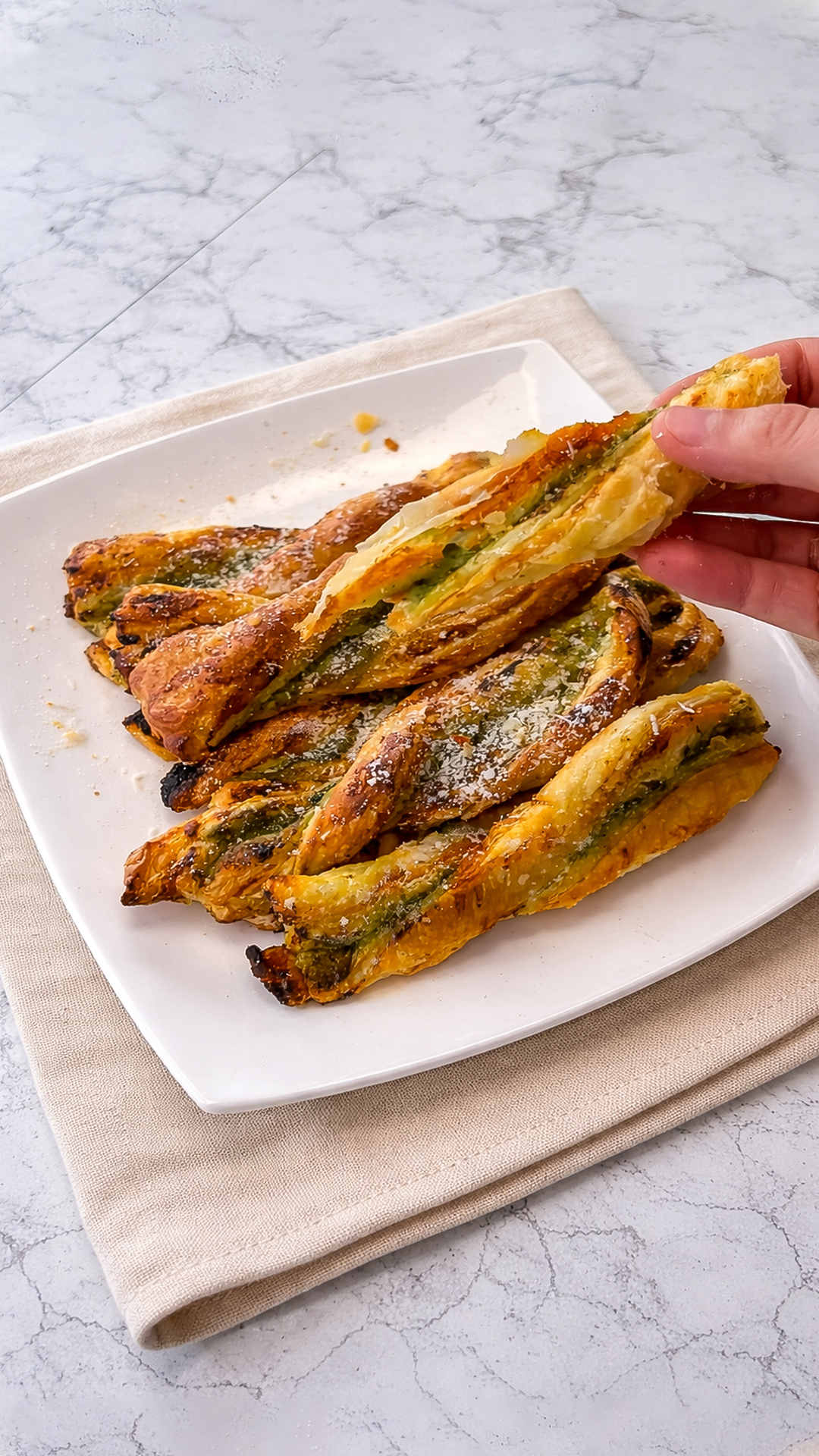 Looking for a savoury vegan pesto pastry snack?