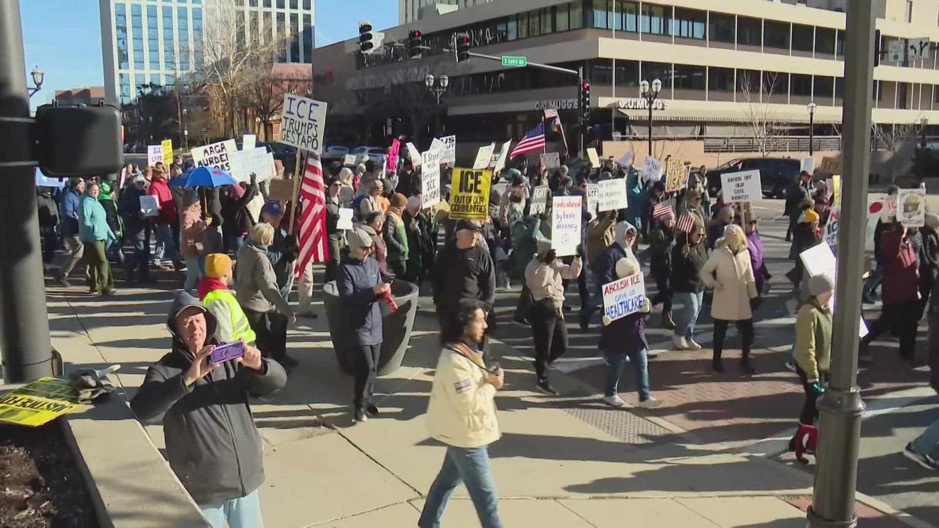 Hundreds protest against ICE in Clayton after shootings in Minneapolis ...