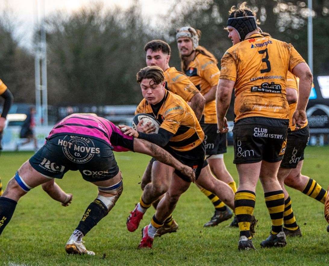 Canterbury 28 Henley Hawks 21: National League 2 East match report