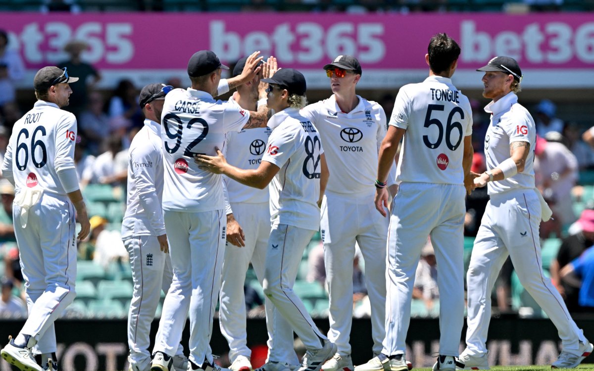 ECB mulls bringing back player curfew after Ashes fiasco: Report