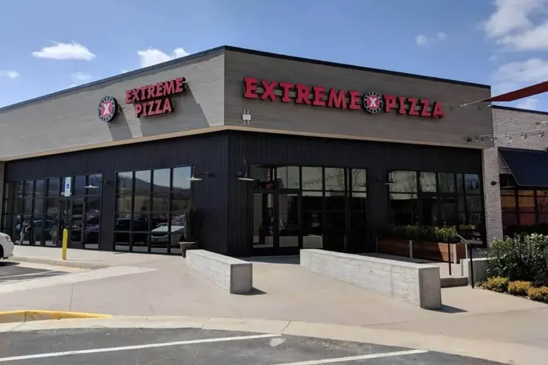 Extreme Pizza menu prices with calories [updated 2026]