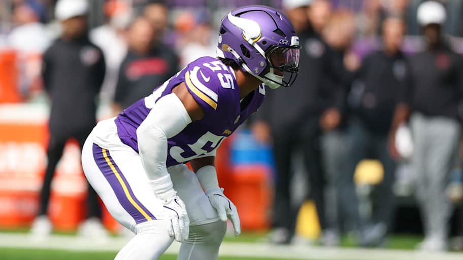 Early Vikings standout suddenly under serious pressure in week 2