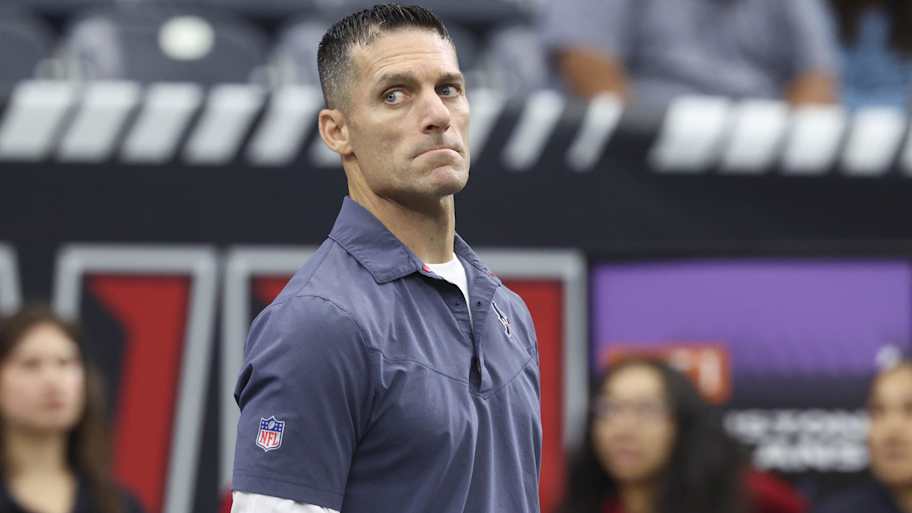 Blame for Texans' 0-3 start should begin at the top