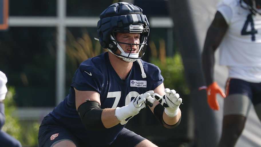 Bears Can Now Cross Off Theo Benedet Plans for Wild Card Game