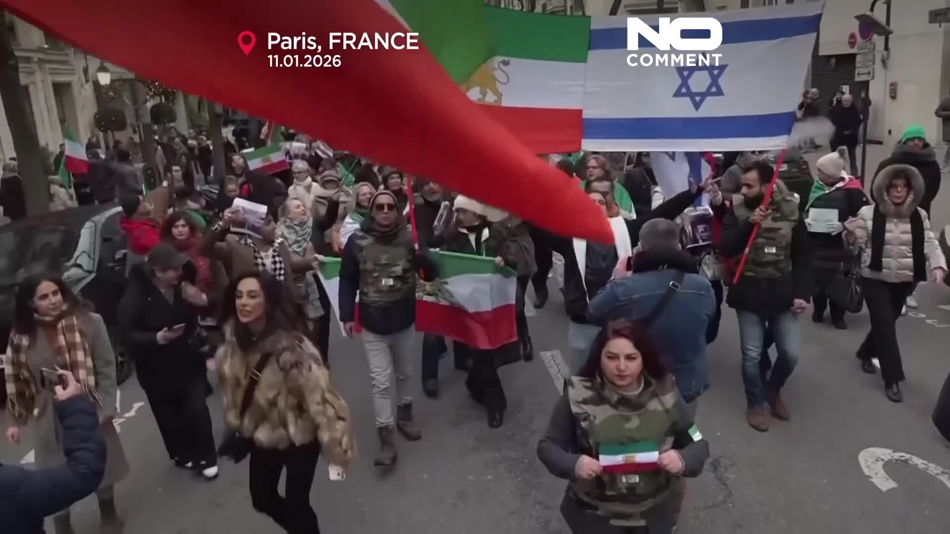 Thousands in Paris support Iranian protesters and exiled crown prince