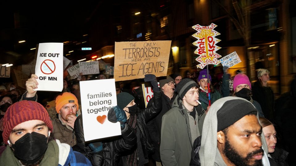 Around 1,000 more immigration officers headed to Minneapolis, sources ...