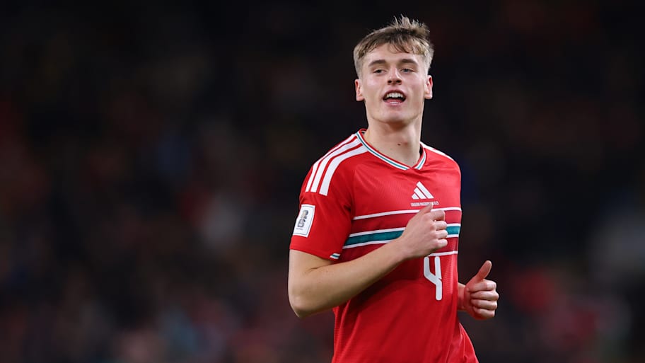 Bayern Munich keeping tabs on Welsh defender