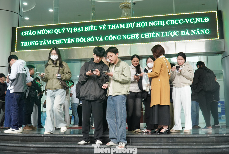 Gen Z Đà Nẵng lần đầu tiên trải nghiệm chuyển đổi tài sản mã hóa