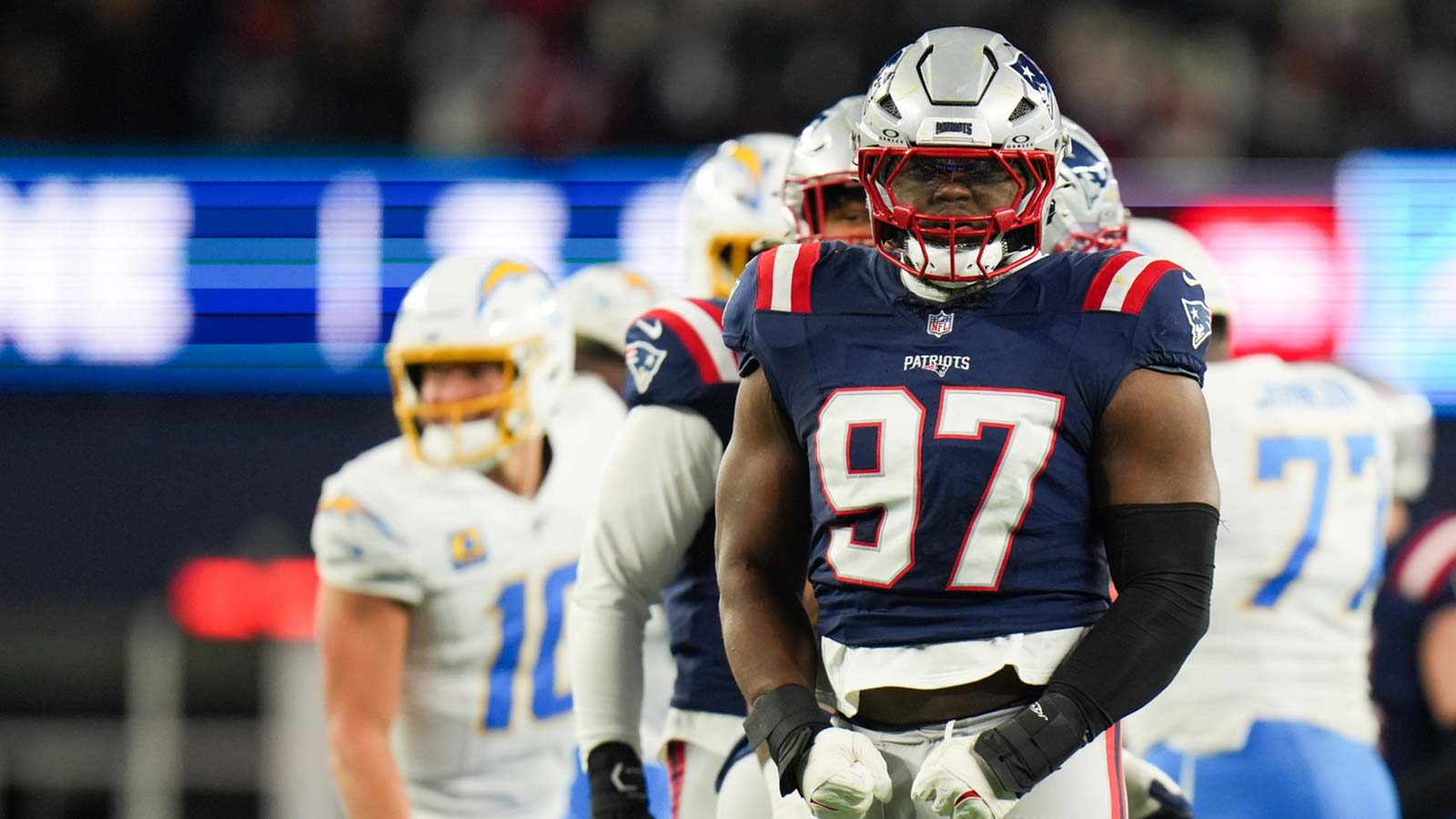 Patriots’ Milton Williams ends wild card matchup vs Chargers with ...