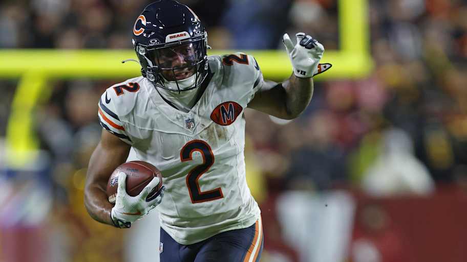 Bears crashing back down to reality with DJ Moore as playoffs start