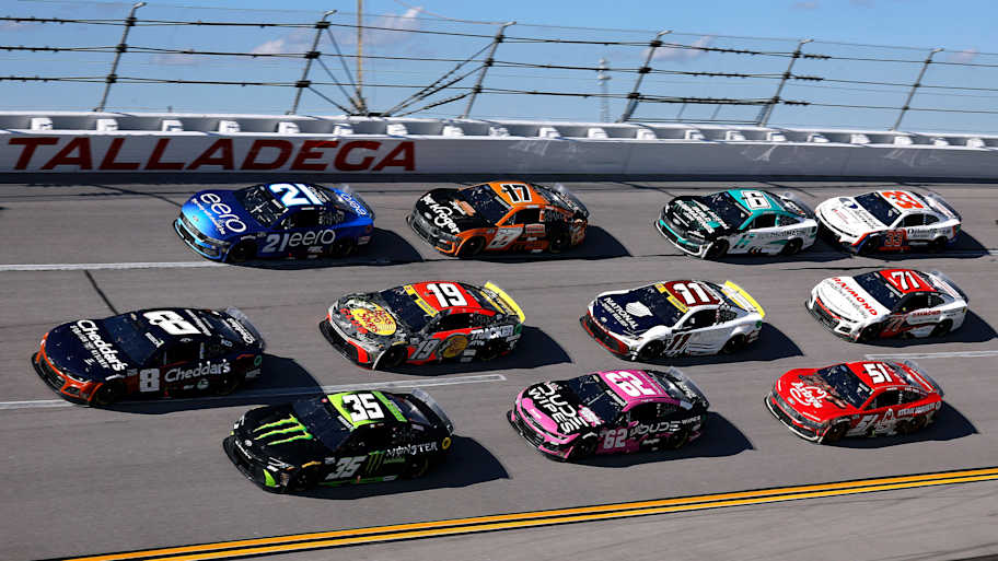 5 NASCAR Cup Series drivers entering 2026 on the hot seat