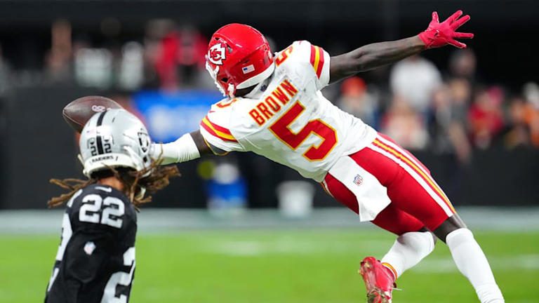 Chiefs' WR room already changing to start offseason