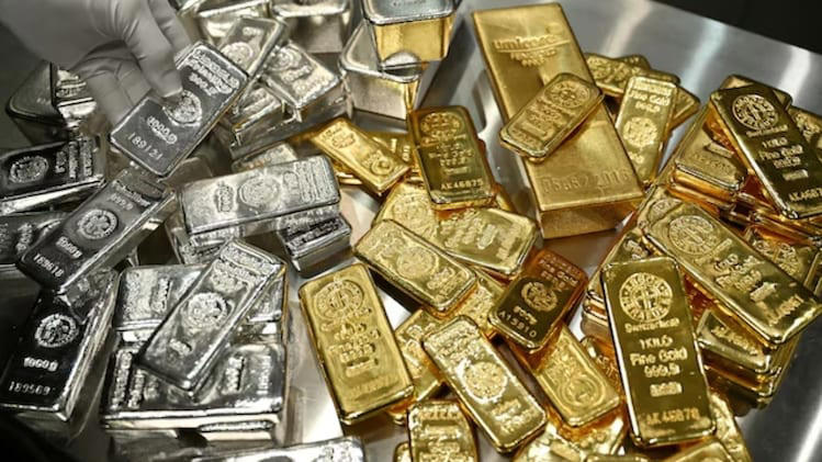 Gold and silver prices surge amid global volatility. What investors ...