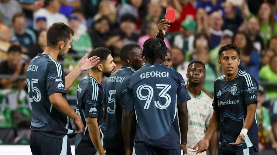 Santos Laguna shows signs of Sounders dominance