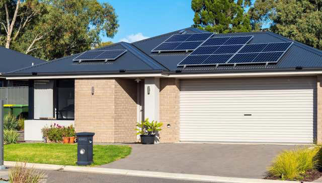 Energy expert explains whether solar panel investments still make sense ...