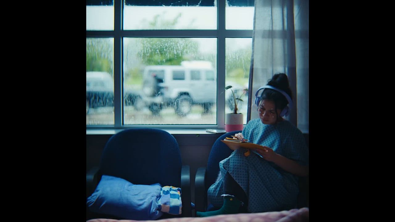 Charliebird: Official trailer