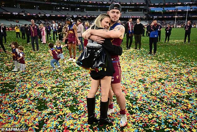 AFL great says Lachie Neale's marriage breakdown drama is a good thing