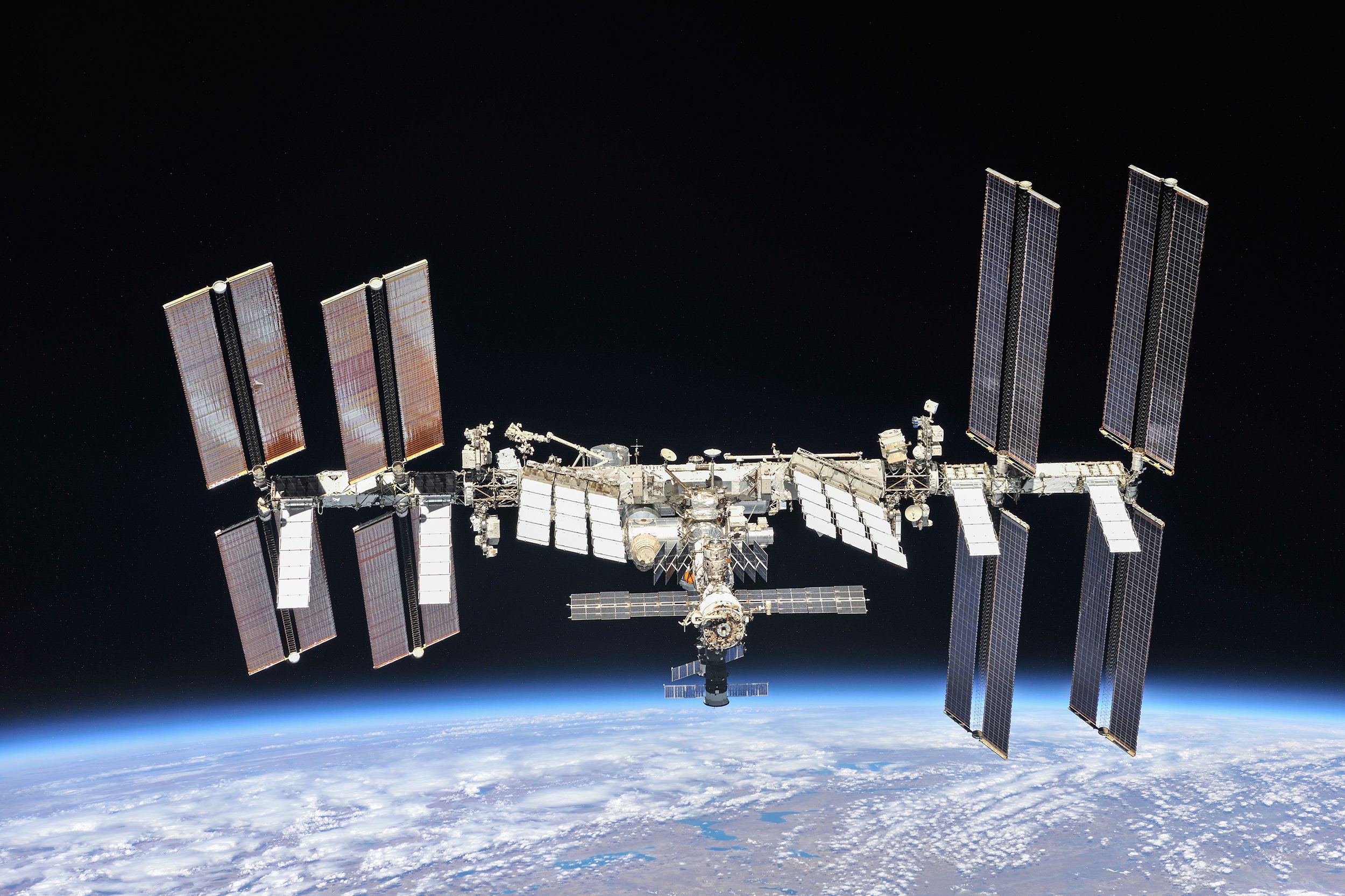 Serious medical condition prompts NASA to bring ISS crew home early