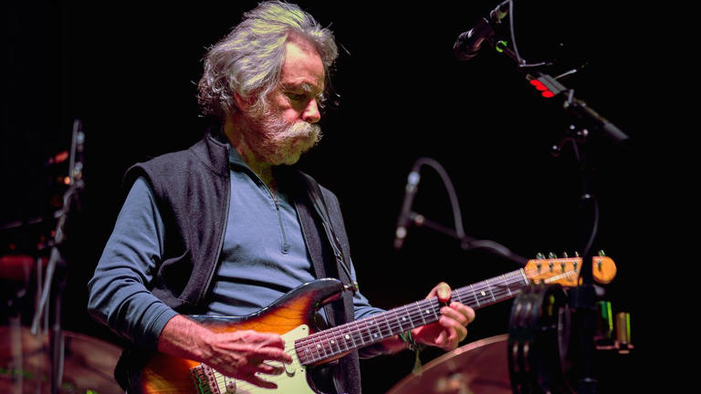 How Bob Weir stole one of his favorite guitars from George Benson