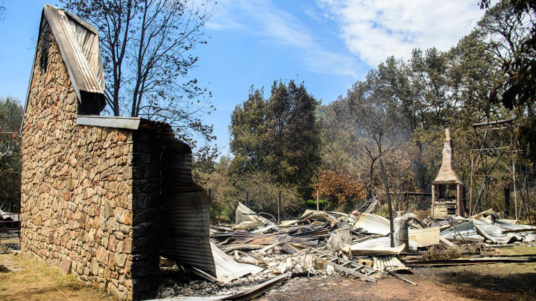 Bushfire property losses rise as rescue payments land