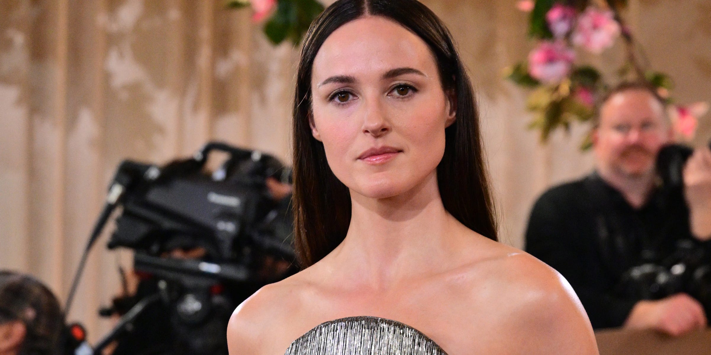 Renate Reinsve’s shimmering metallic Golden Globes gown is a total ...