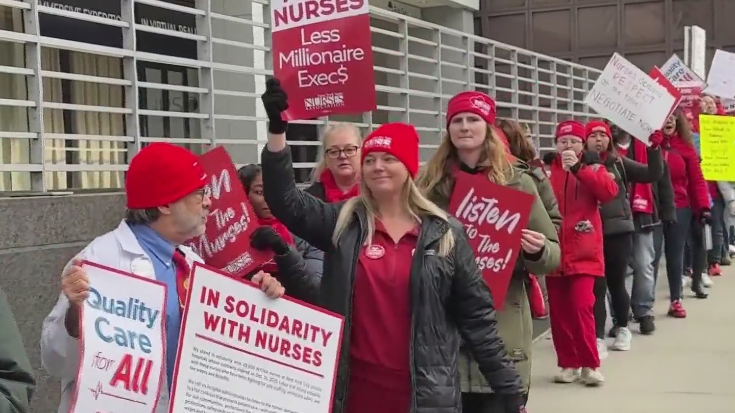 Negotiations down to the wire as NYC hospitals look to avoid nurses' strike