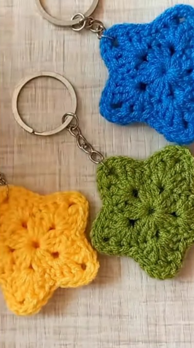 Super cute crochet keychain | Heart keychain marking