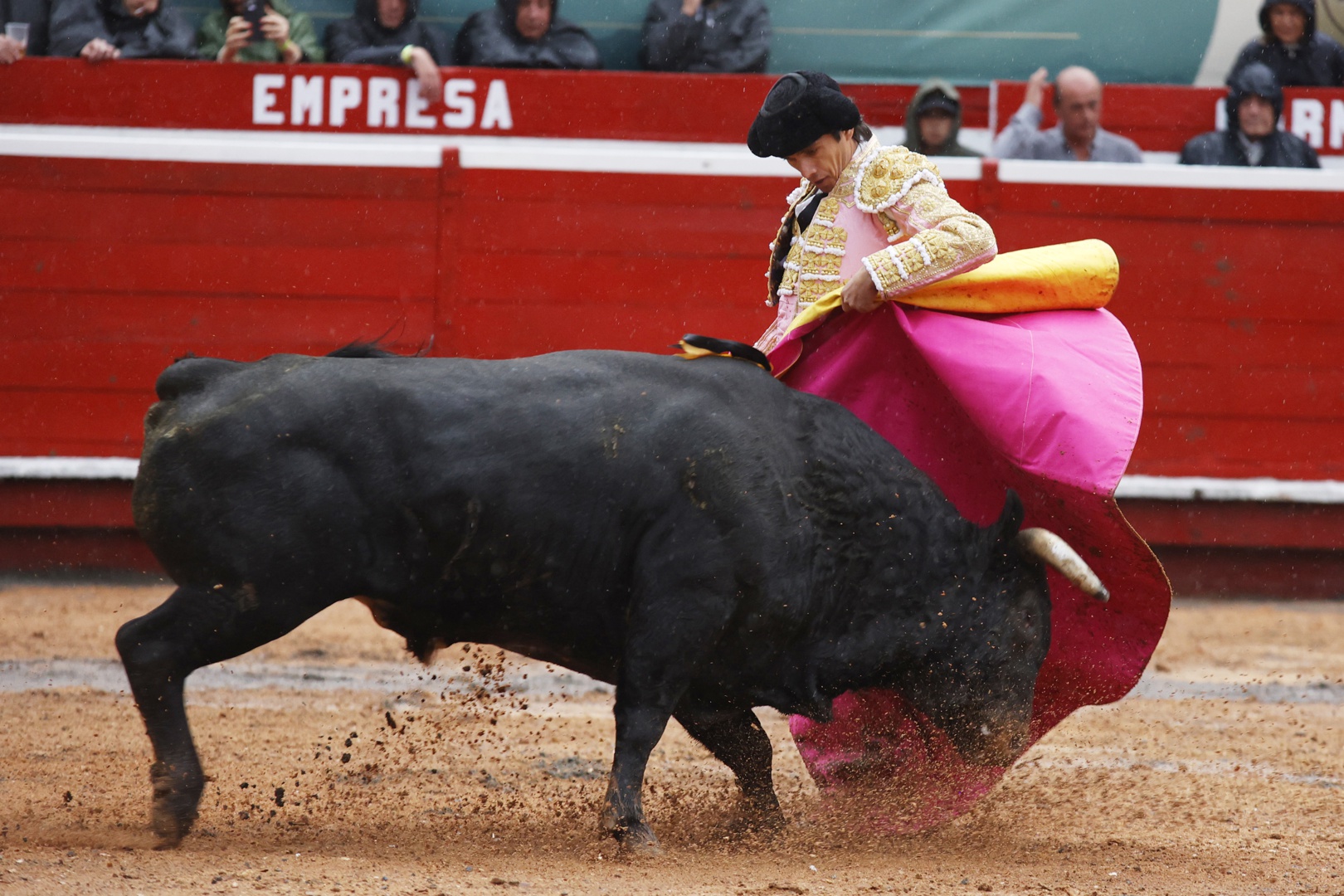 Una oreja para Castella, Ortega y De Miranda en la Feria de Manizales ...
