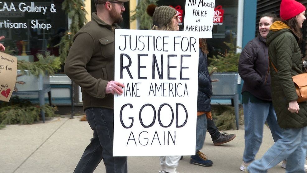 "It's plain wrong," Honesdale community holds vigil for Renee Good