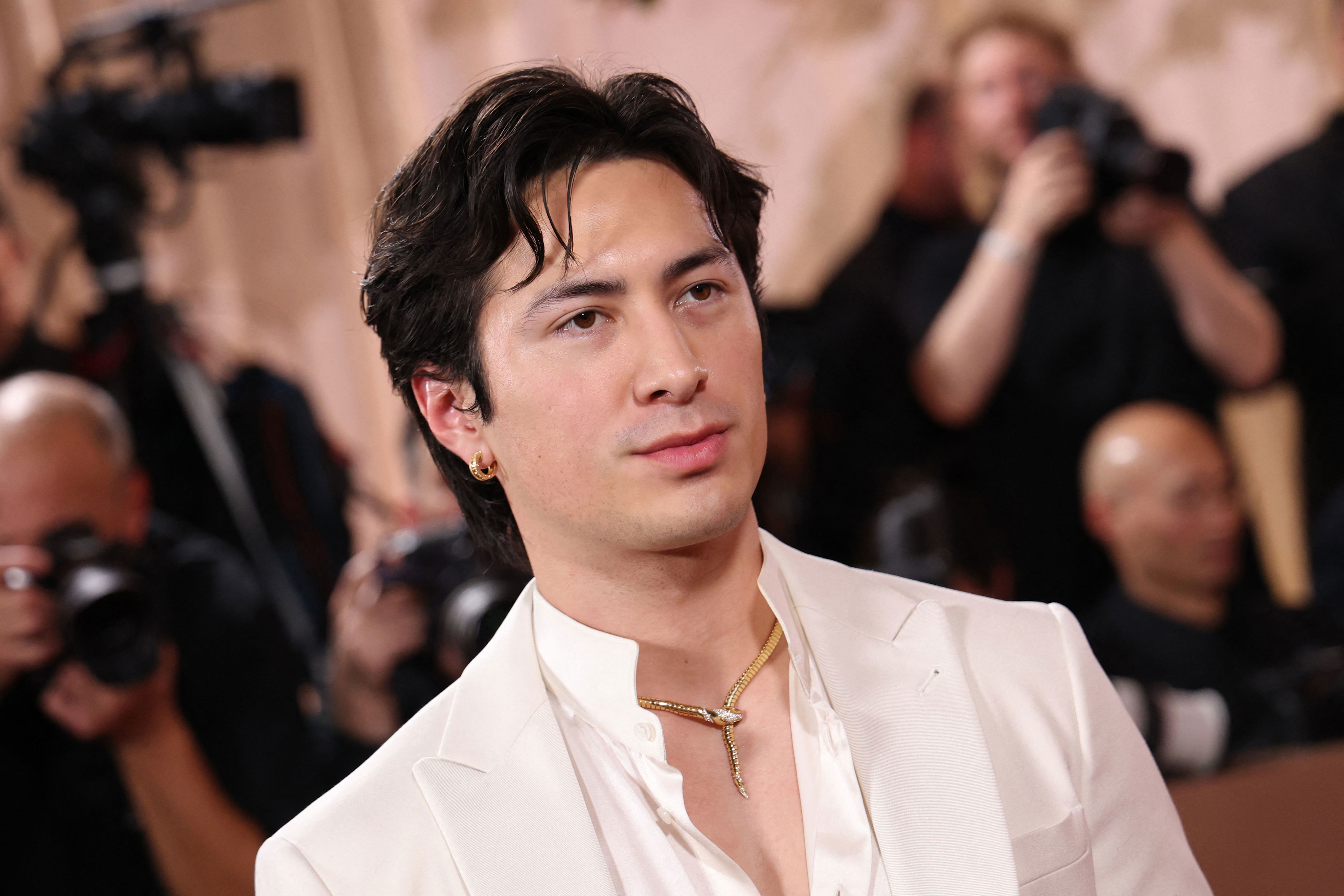 Golden Globes 2026 best red carpet looks: Jennifer Lawrence, Dakota ...