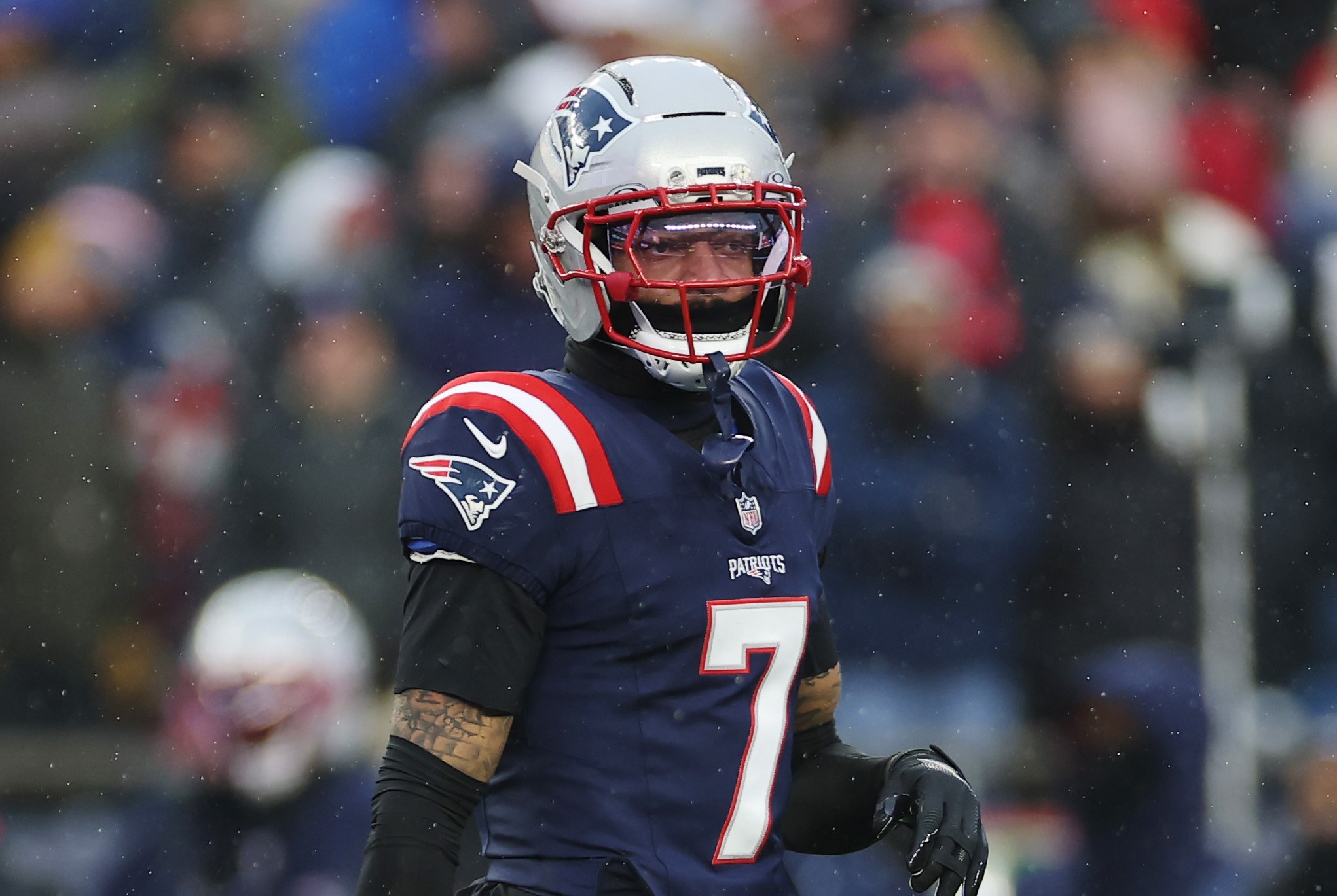 Carlton Davis injury update: Patriots CB returns to Chargers game