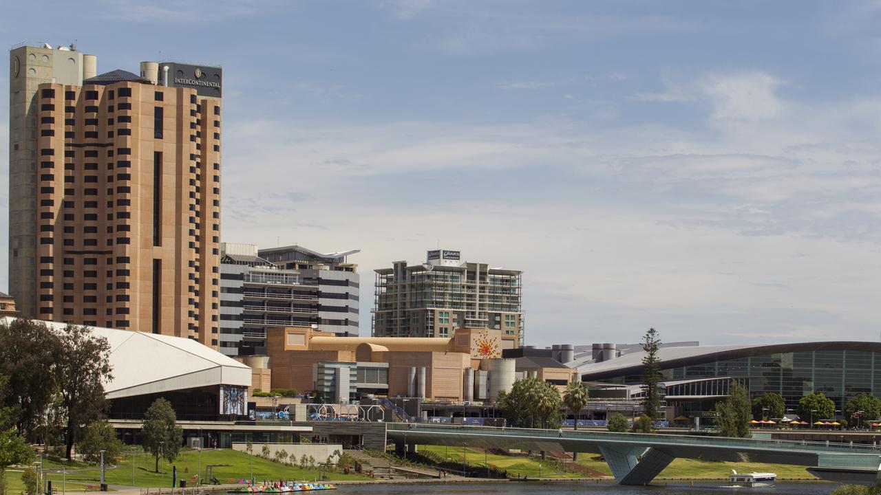 Festival 'must answer' for dropping Palestinian author