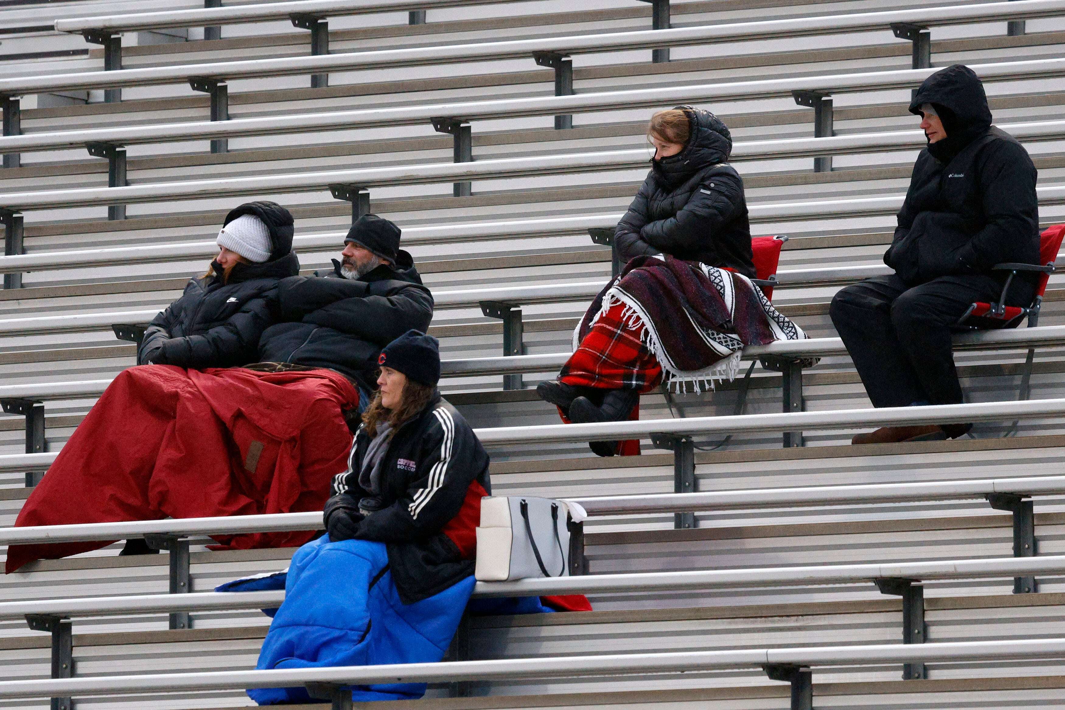 Mild, cool Monday expected in North Texas. When will warmer weather return?