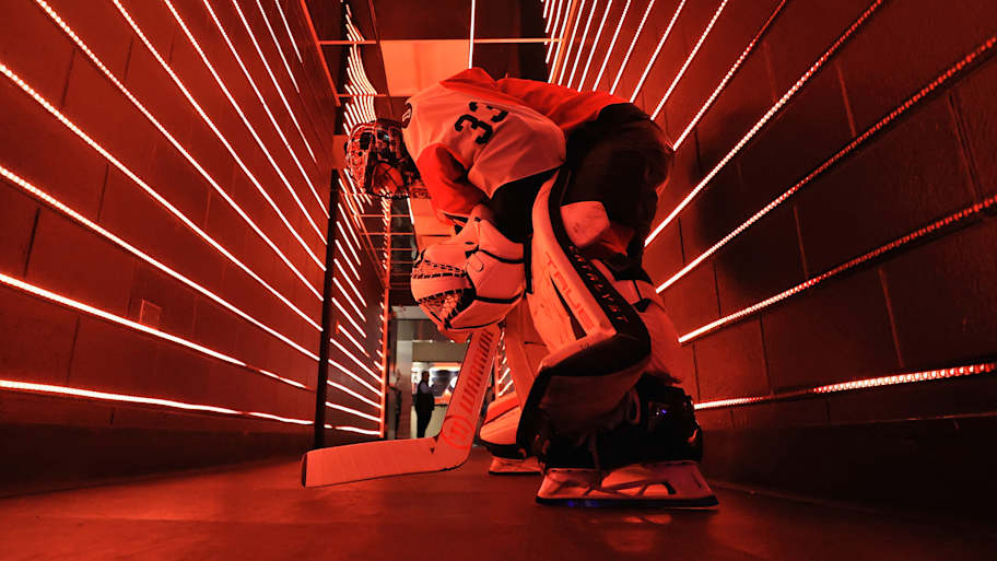 Flyers playoffs hope could hinge on trading or not trading