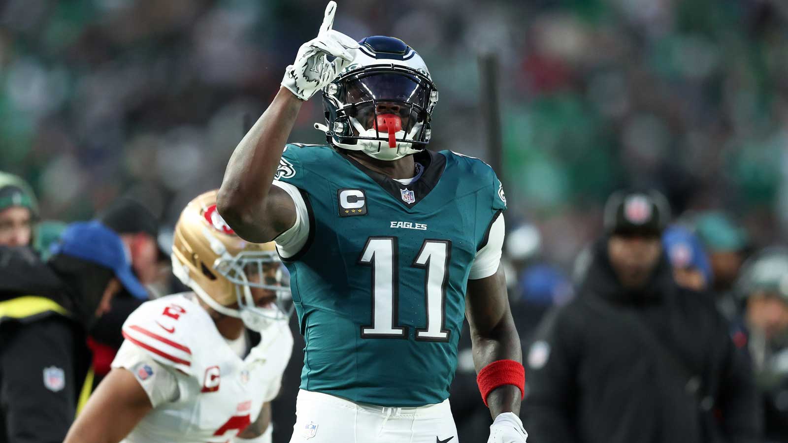 NFL rumors: Insiders drop intel on Patriots’ AJ Brown trade efforts ...