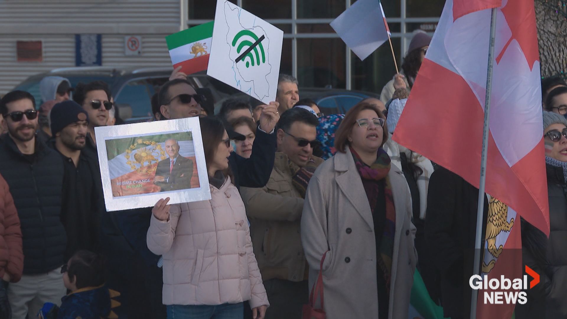 Edmontonians join protests against Iranian government