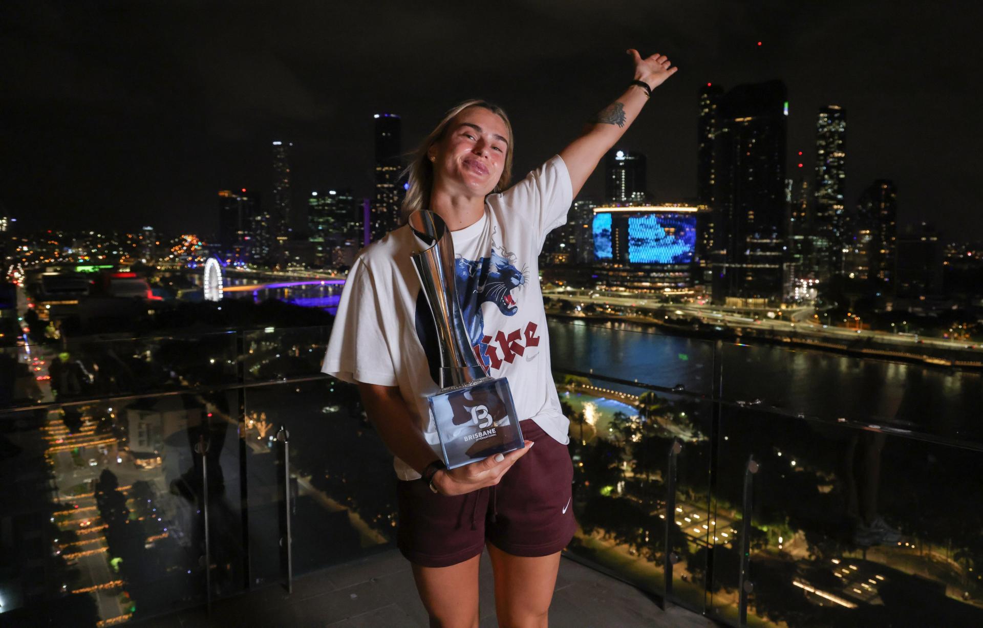 Aryna Sabalenka issues blunt response to Marta Kostyuk refusing to ...