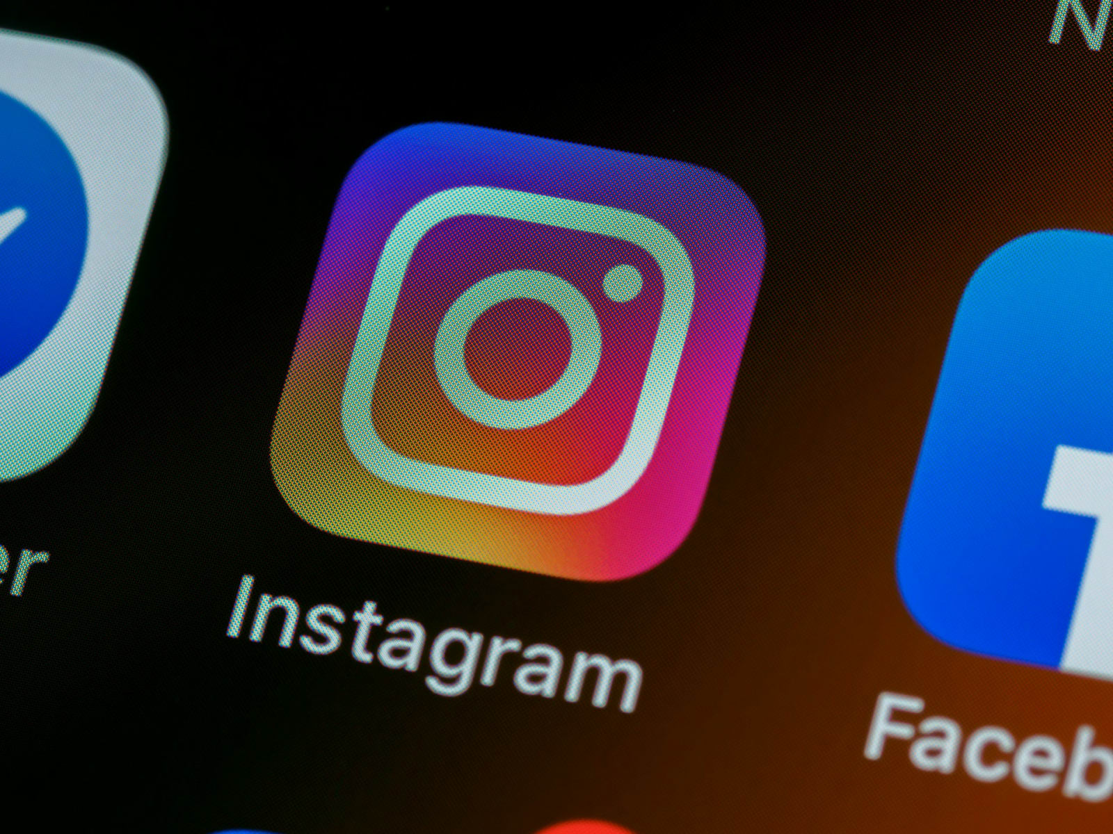 Instagram security alert after 17.5M user data exposure — why reset ...