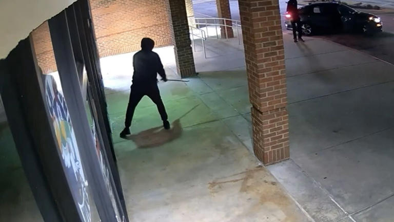 Thieves break into restaurants across Gwinnett County, police say