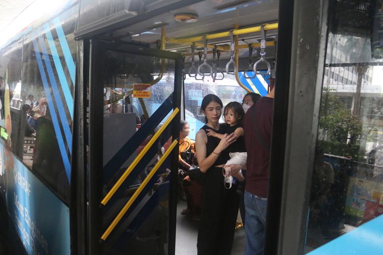 Info Transjakarta: Cek daftar koridor dan rute yang terlambat akibat ...
