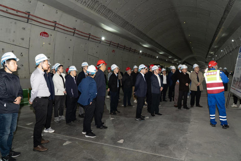 China’s daring engineering feat, Malaysia border chaos: 5 weekend reads ...