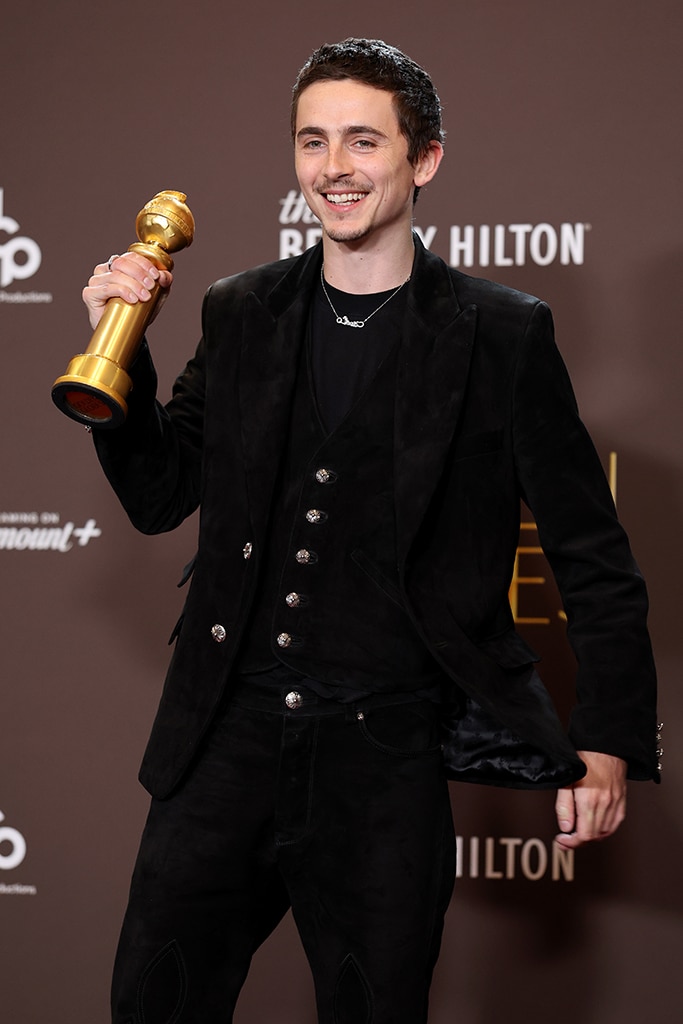 Timothée Chalamet shouts out someone special win besides Kylie Jenner