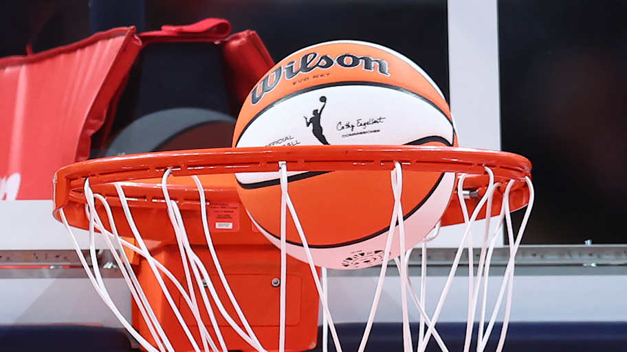 Indiana Fever has to choose between 2 players before the WNBA season begins